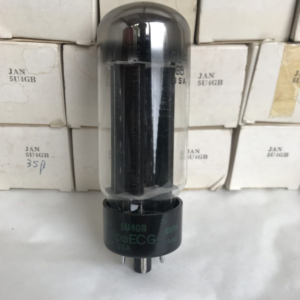 Philips JAN - 5U4GB blackplates NOS/NIB - Kees Draait Door